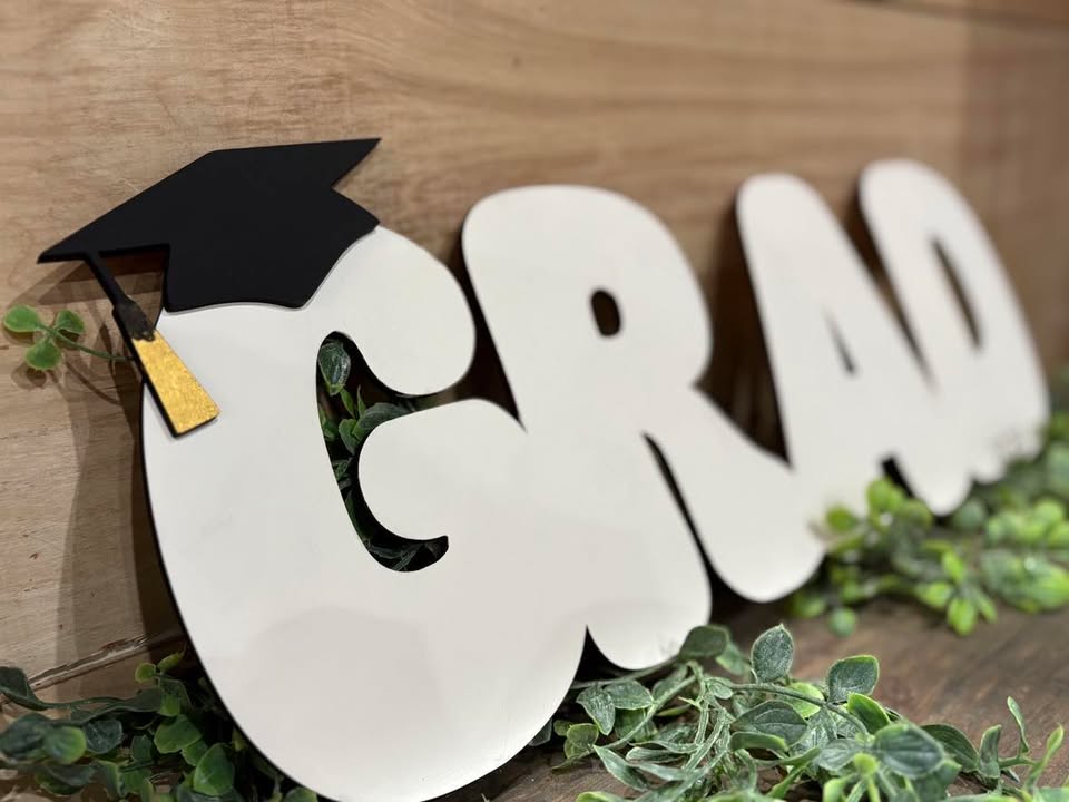 Graduation Sign/Signature Keeper – Pulp and Pine DIY Studio