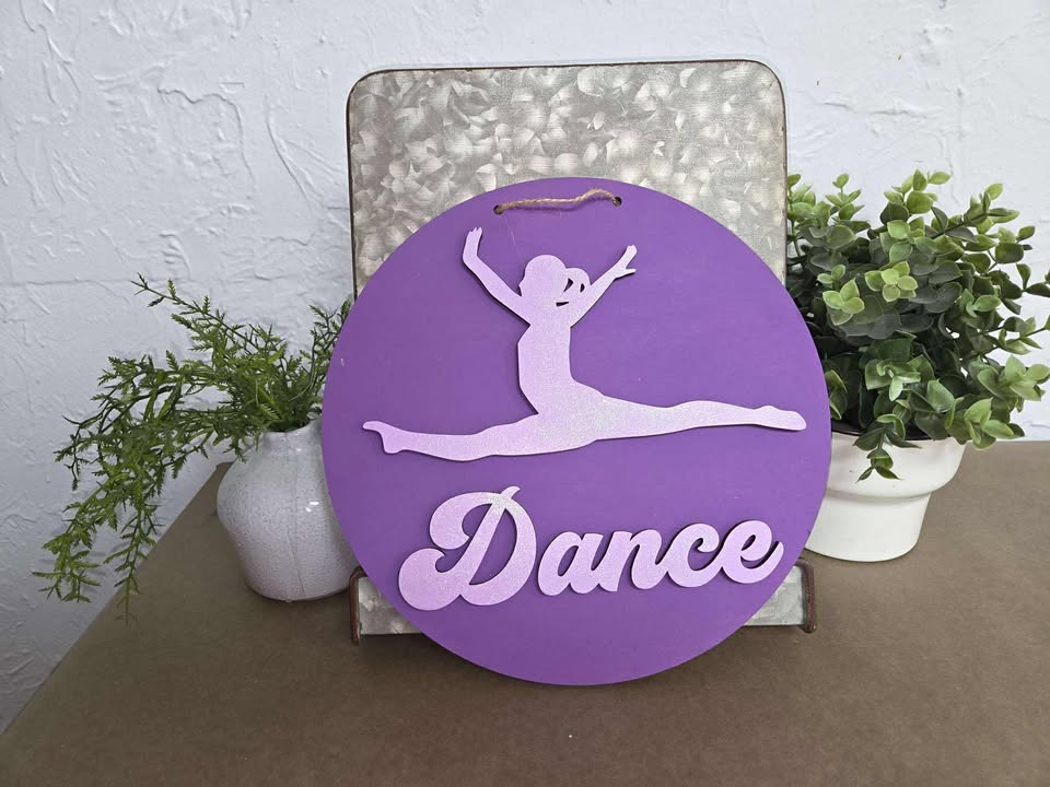 Ballet Door Hanger – Pulp and Pine DIY Studio